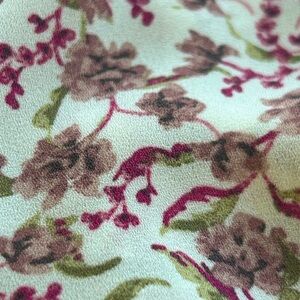 Reitmans | Tops | Reitmans Essentials Cream Floral Crepeblouse With Cap ...